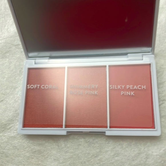 Makeup | Kaleido Cosmetics Skin Luminate Blush Trio | Poshmark